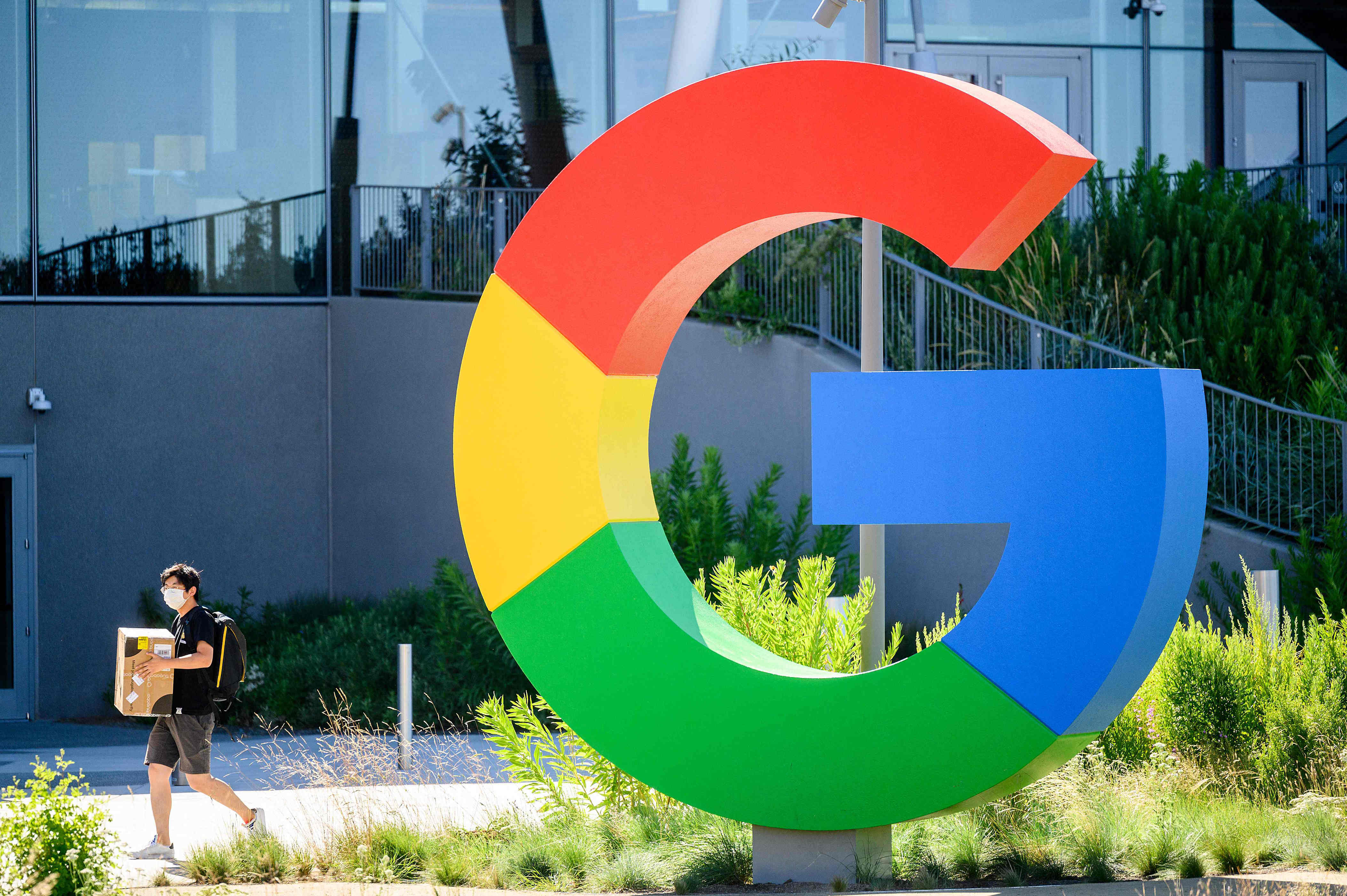Over 200 Google AI subcontractors laid off after complaining about low ...