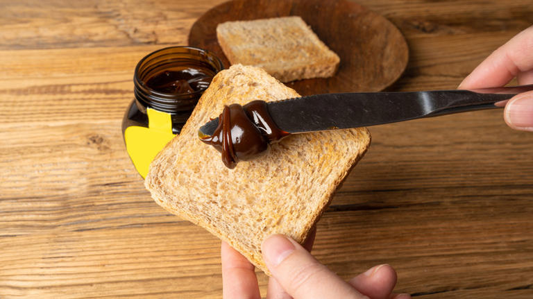What Is Marmite, And What Does It Taste Like?