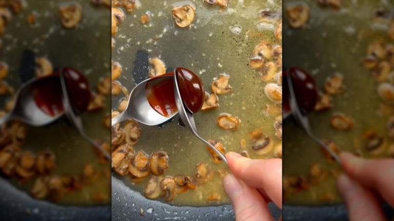 What Is Marmite, And What Does It Taste Like?