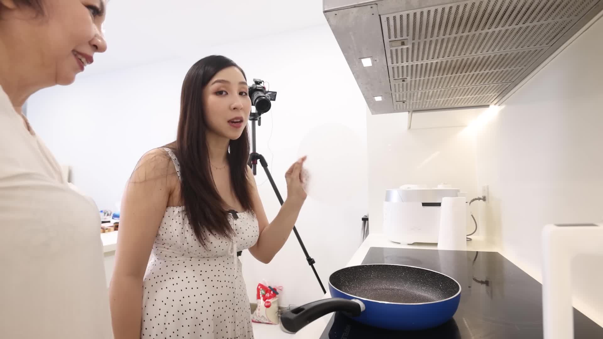 Trying out viral rice paper dishes