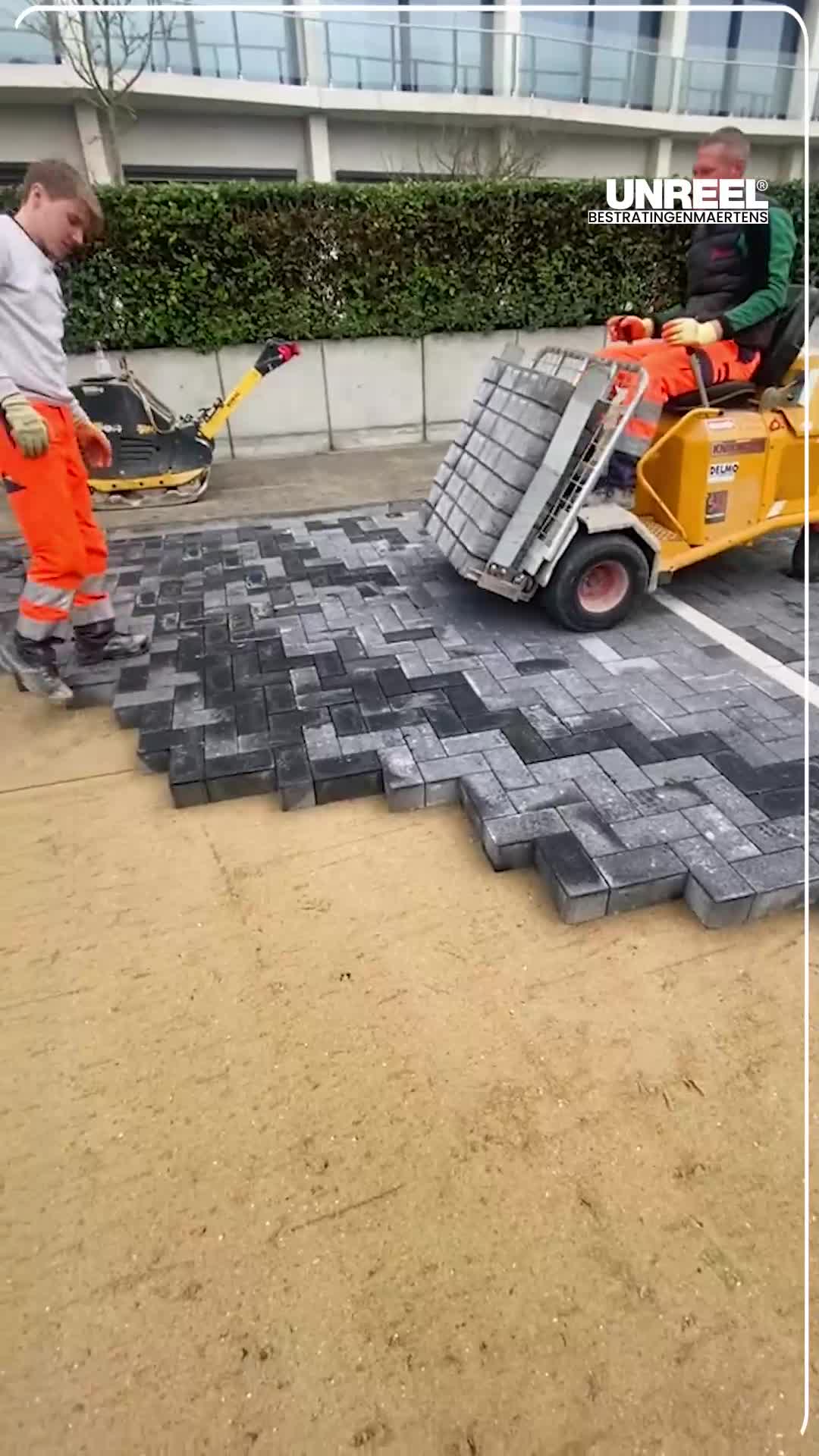 Transforming brick transport: How yellow machines revolutionize ...