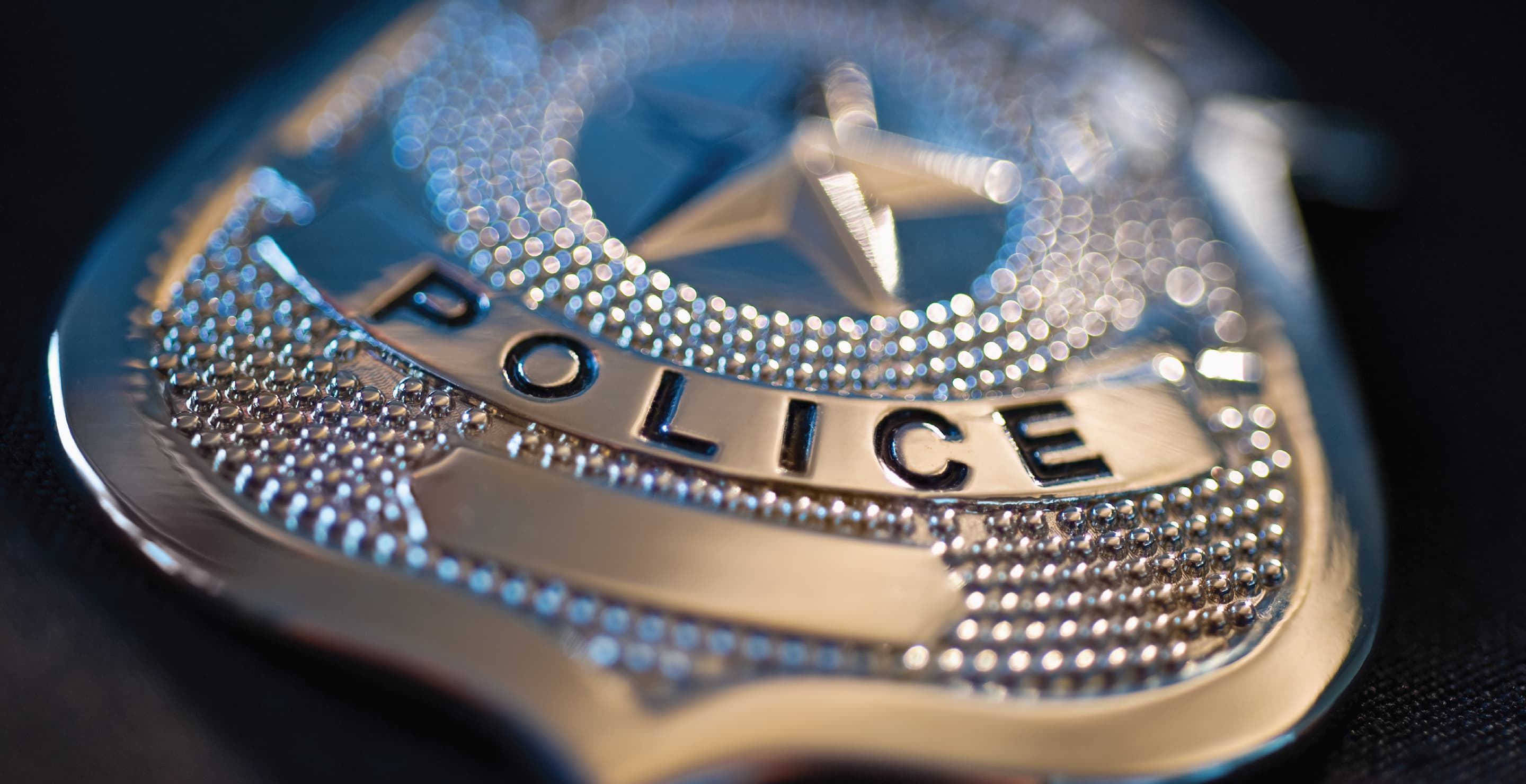Washington Convicted Felon Allegedly Impersonated Police Officer And ...