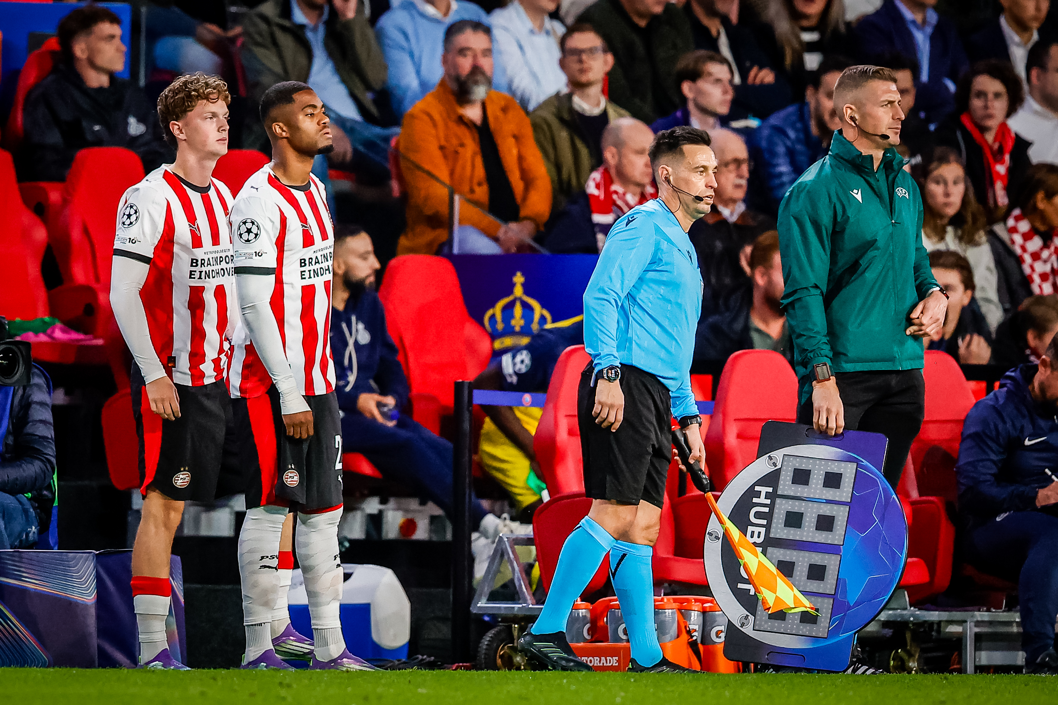 Boadu valt snel uit bij PSV: kraker met Ajax op de tocht