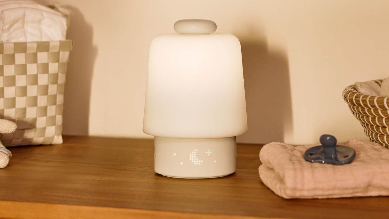 Hatch’s sleep machine helps your baby sleep better – but it’s so cute ...