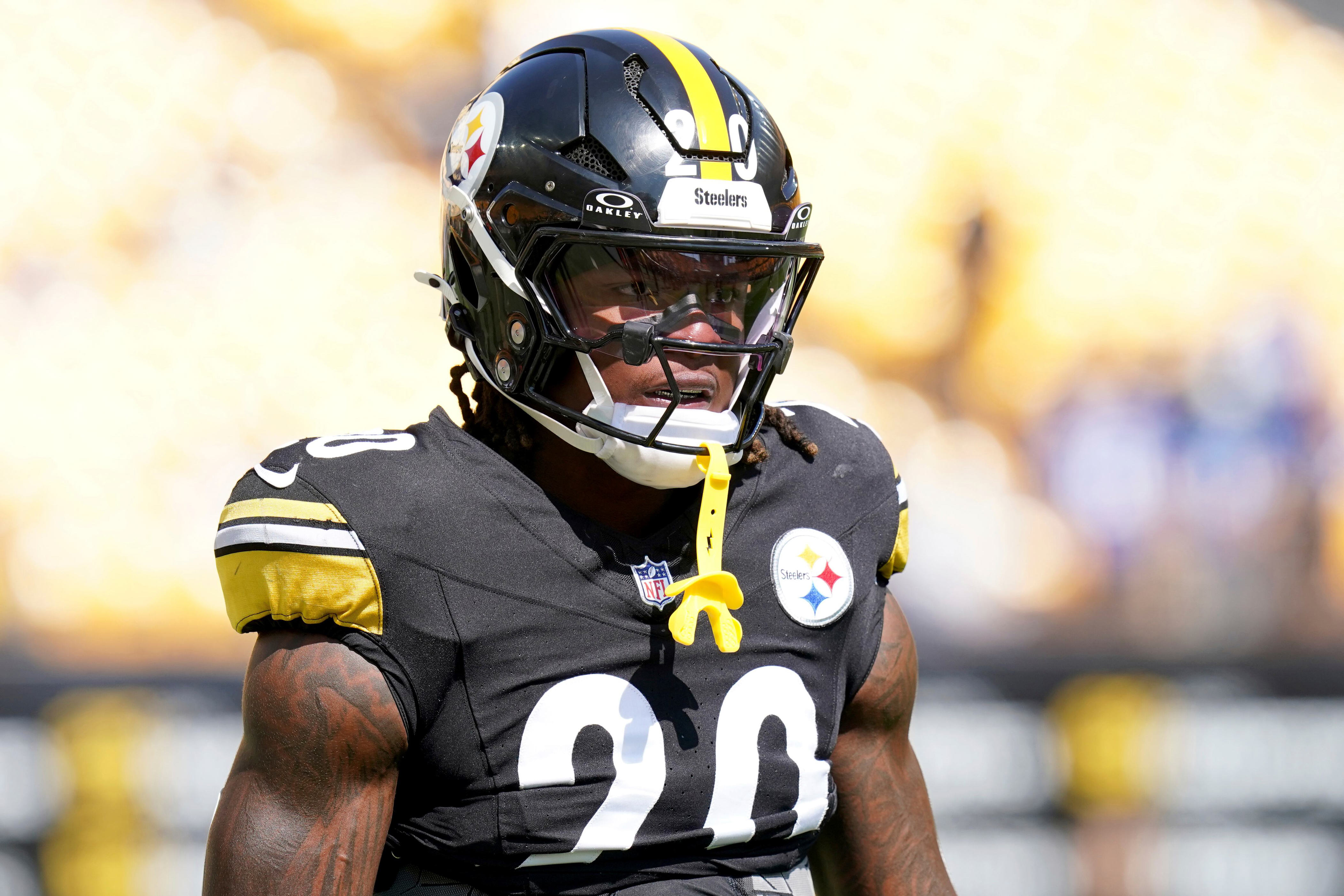 Steelers bench rookie after game-changing gaffe