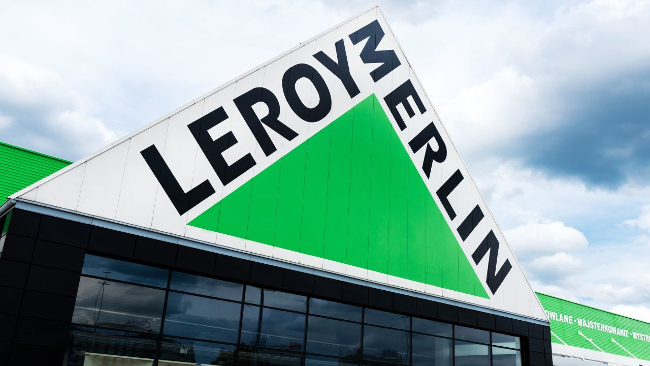 Je suis directrice chez Leroy Merlin, voici le montant de mon salaire ...