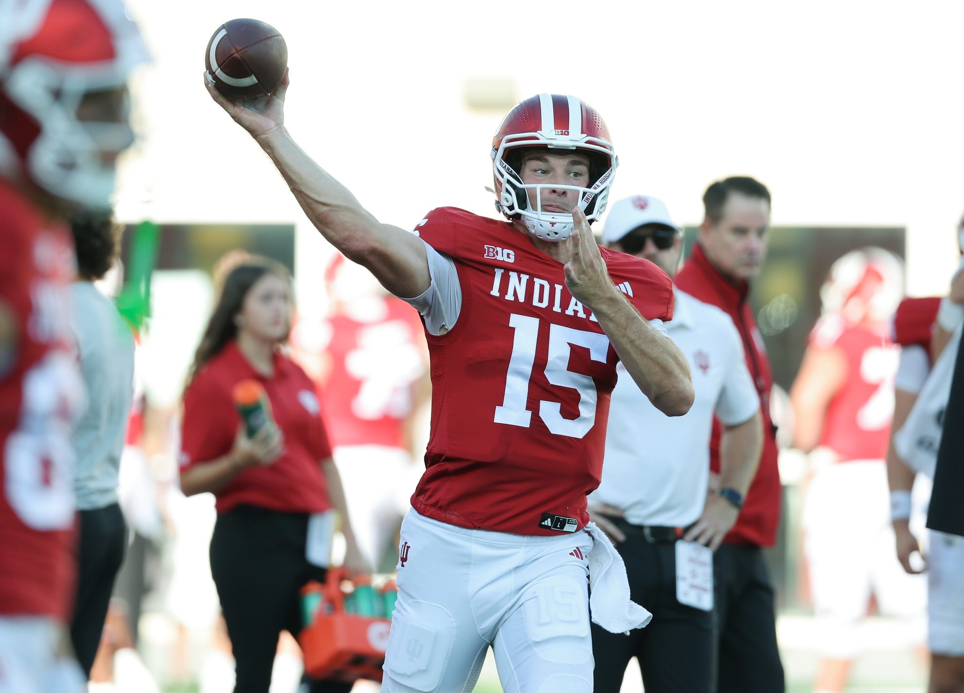 Early preview of No. 9 Indiana Hoosiers ahead of Oregon Ducks showdown