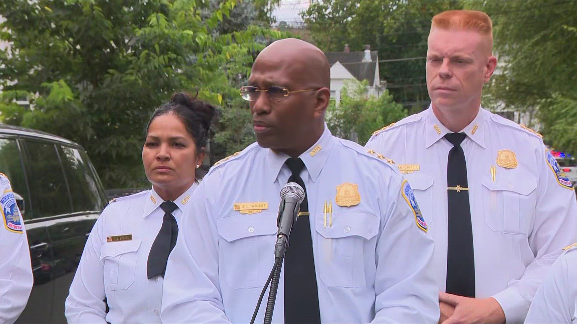 Police shoot, kill knife-wielding man in Northwest DC