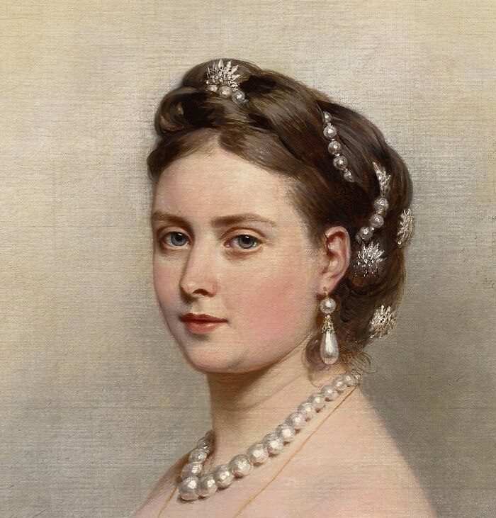Victorian Elegance: 30 Women Who Shaped the Era’s Idea of Beauty