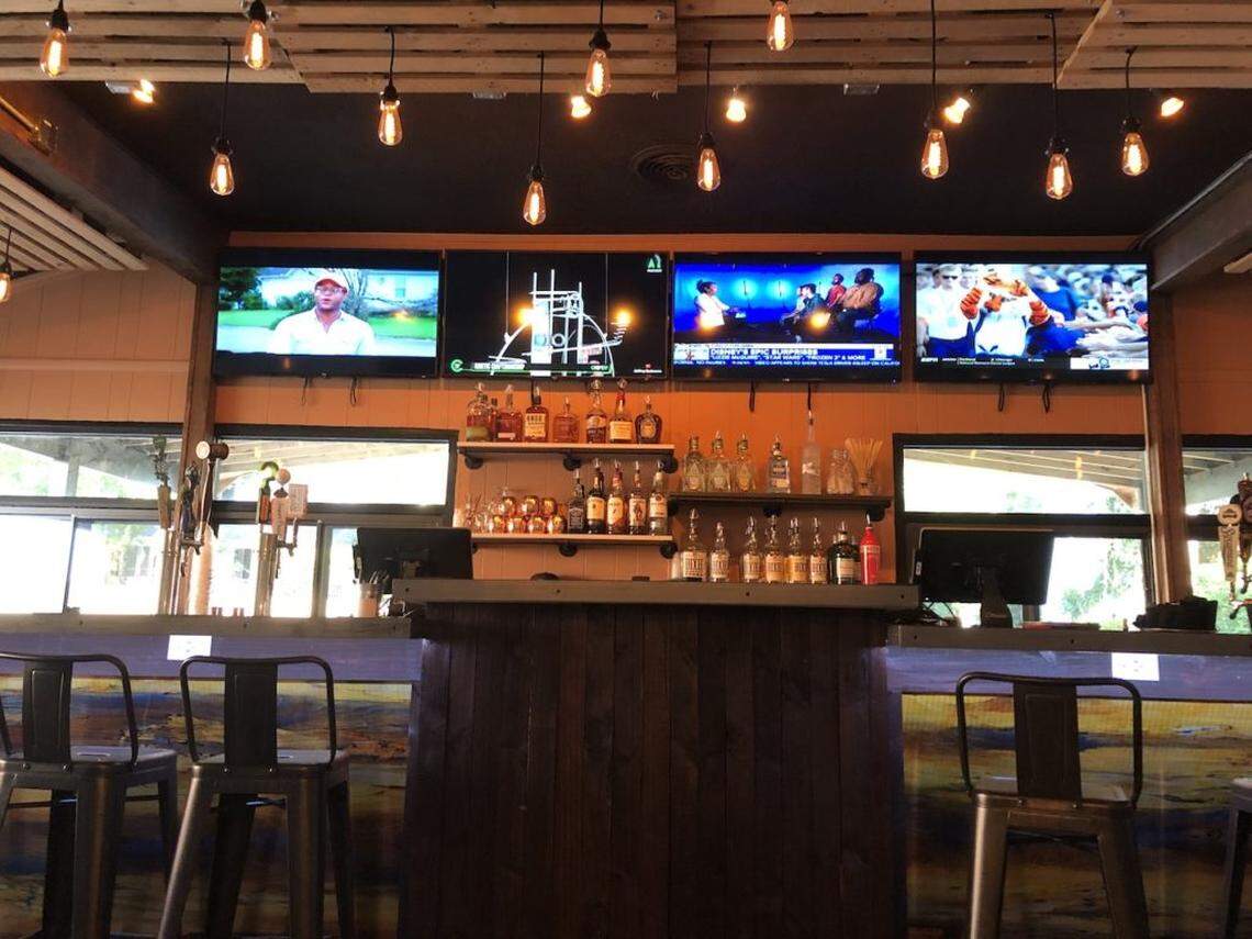 Beer and burger joint with Southern flare opens soon in Fort Mill. What ...