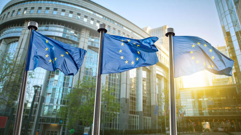 Costi patente, in Italia spendiamo meno che in mezza Europa (per ora)