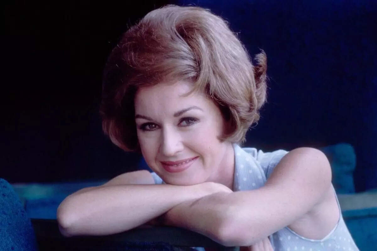 Patricia Crowley dead: Who was the Dynasty Star married to? Discover ...
