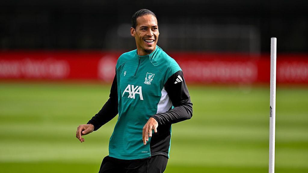 'Isak is the complete striker' - Van Dijk