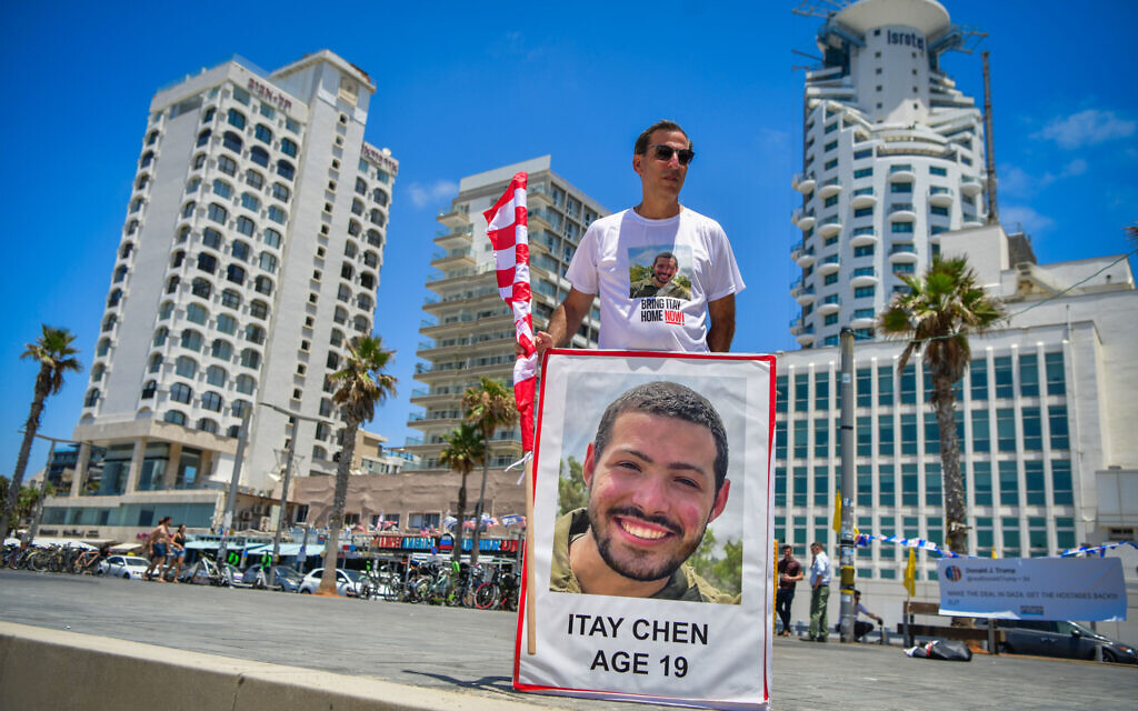 Family of slain hostage Itay Chen presses PM to establish commission of ...