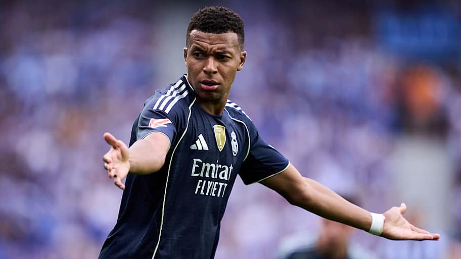 Kylian Mbappe Snubbed for Lionel Messi by Champions League Rival