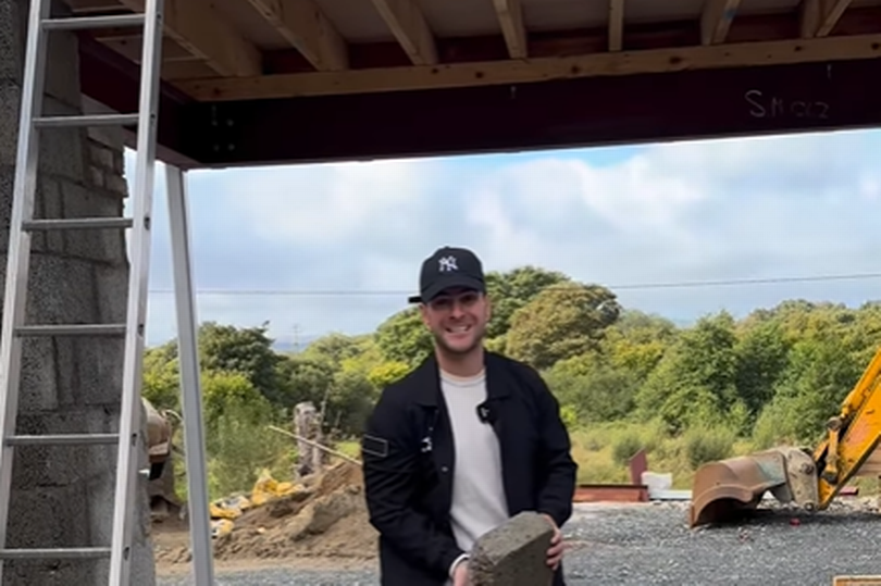 Inside Eric Roberts family life with wife and son, dream Donegal home ...