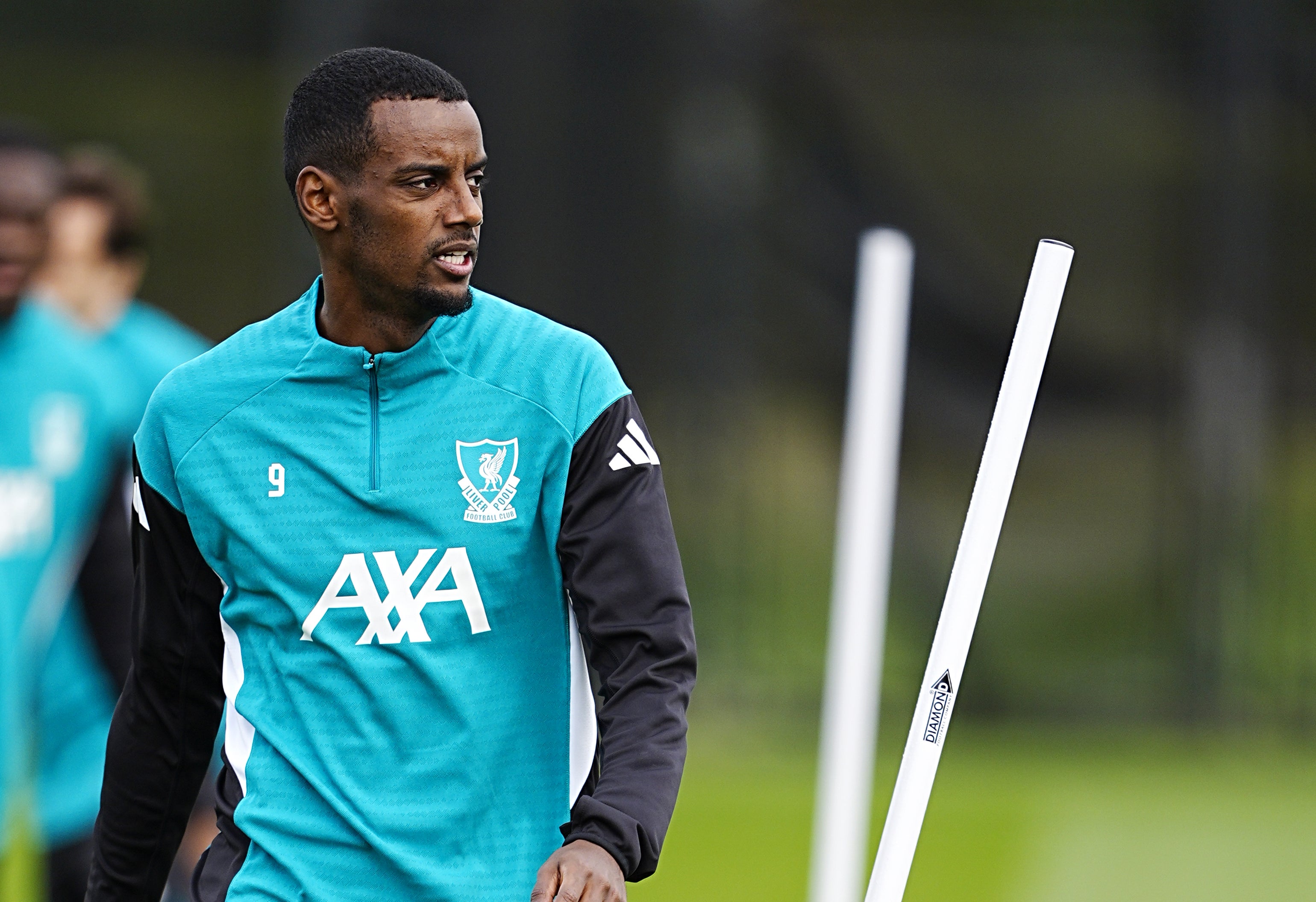Virgil van Dijk reveals advice for Alexander Isak ahead of Liverpool debut