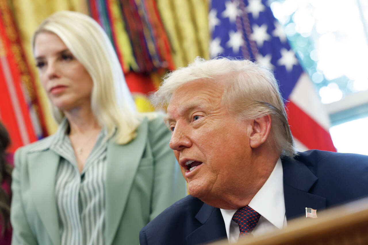 Trump says he plans to send National Guard to St. Louis