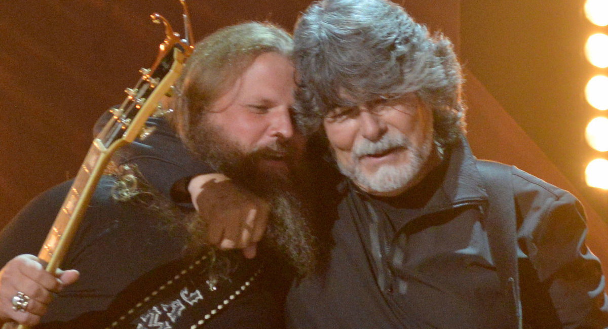 Legendary Band Extends Tour With Special Guest Fans Will Love