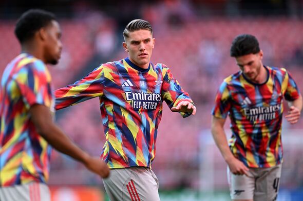 Paramount+ viewers rage over streaming issues for Arsenal match in ...