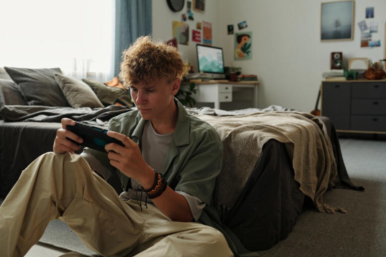 Gen Z spends significantly less time outside than Gen X, new survey shows