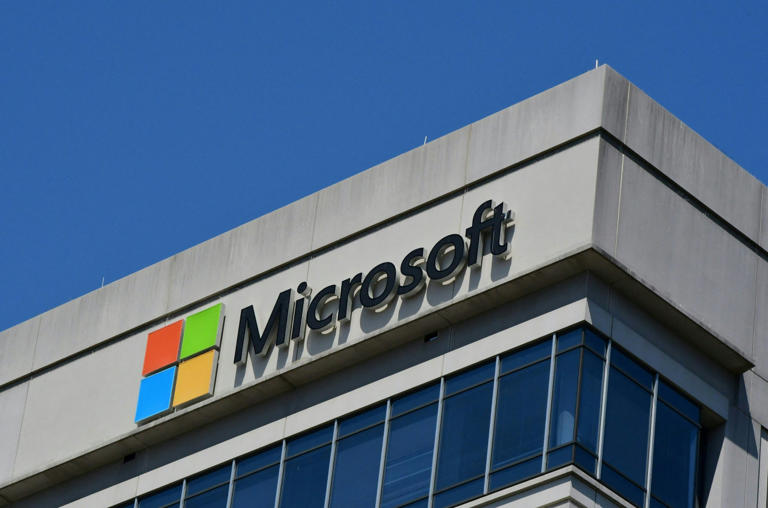 Microsoft Hit With Global Outage to Azure and 365
