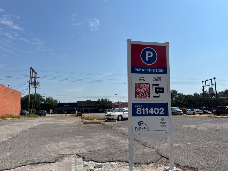 Downtown Wichita Falls business owner discusses pay-to-park signs