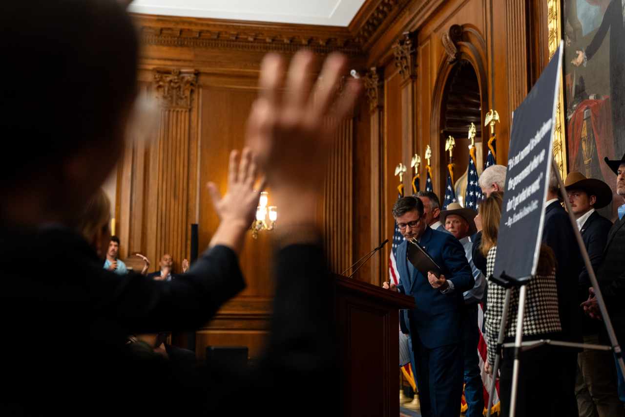 Republicans Release Stopgap Funding Bill as Democrats Double Down on ...