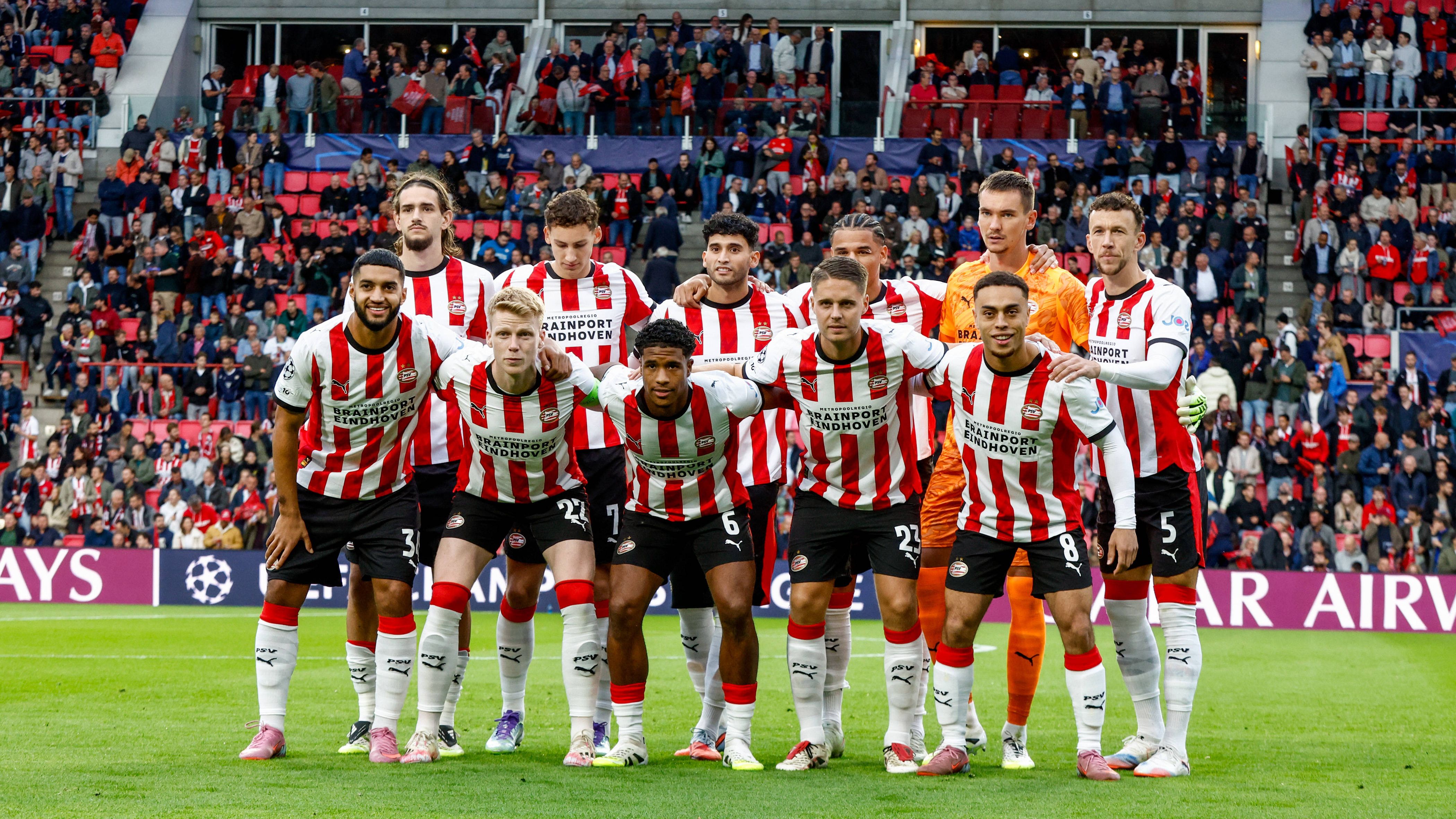 PSV'er zakt door het ijs in Champions League: 'Hij hobbelt over het ...