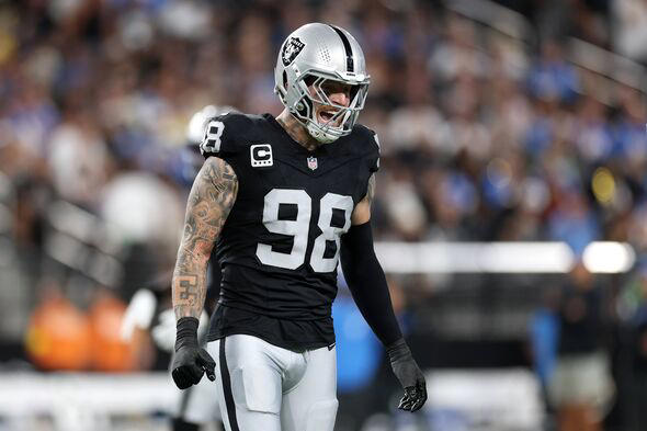 Maxx Crosby's crude sideline act spotted during Raiders' loss to Chargers