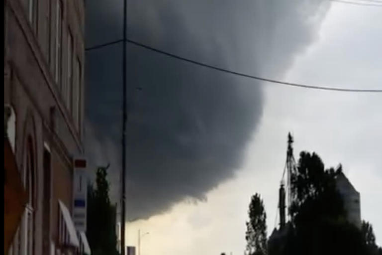 You have to see this! Massive supercell caught on camera in Nebraska