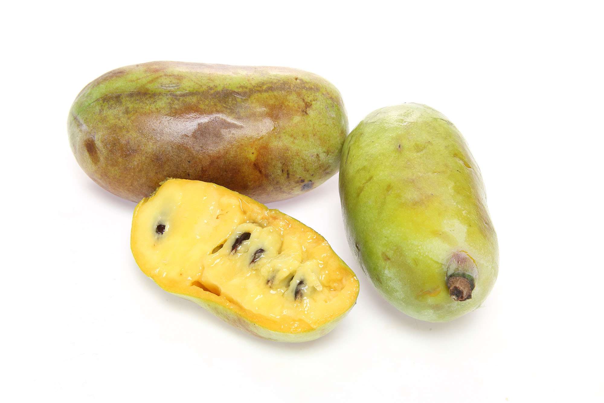 This Midwestern Fruit Tastes Just Like Banana Pudding