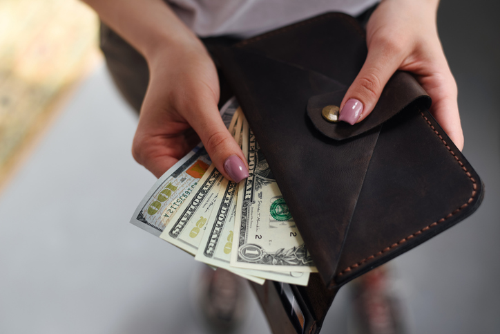 Moody’s economist: US avoids recession if well-to-do ‘keep spending’