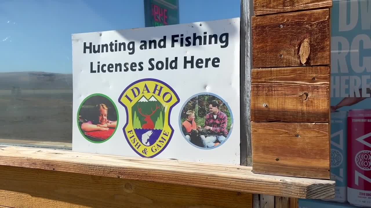 Idaho Hunters Asked to Help Combat Poaching as Big Game Season Approaches