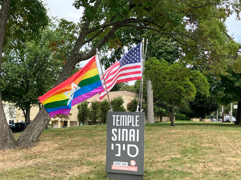 Tenafly police investigating after Israeli flag is burned outside ...