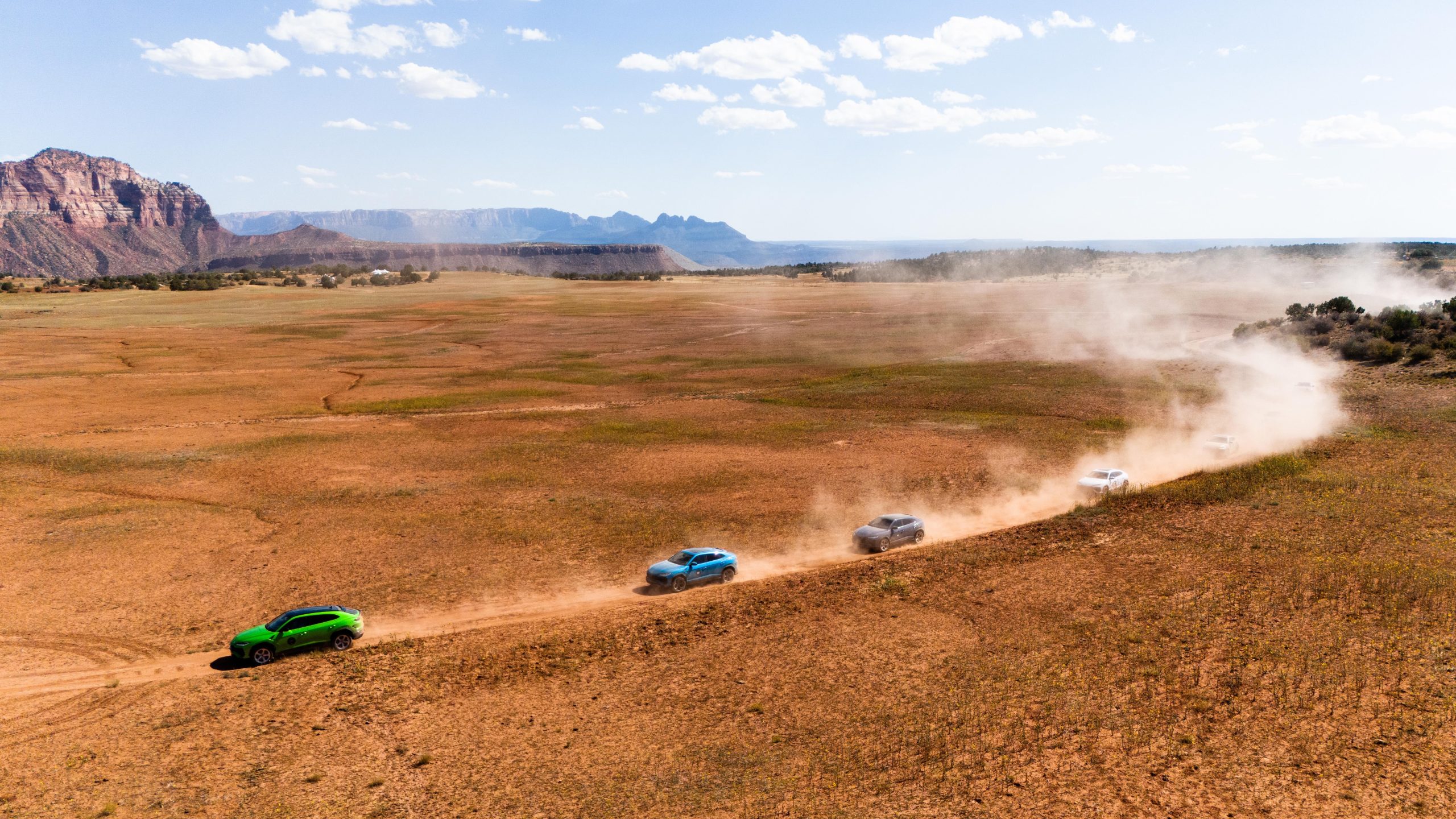 Lamborghini Urus SE Journey Through Breathtaking Landscape of Zion ...