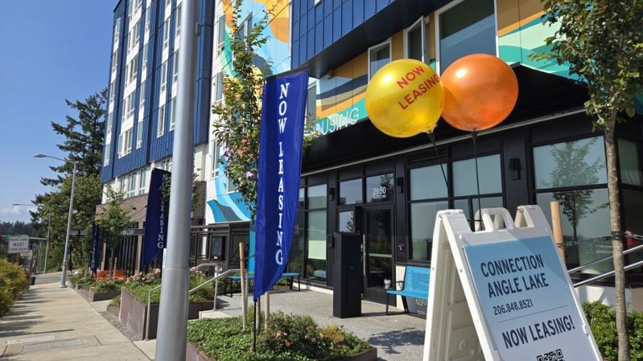 Amazon reaches goal of creating 10,000 affordable homes in Puget Sound ...