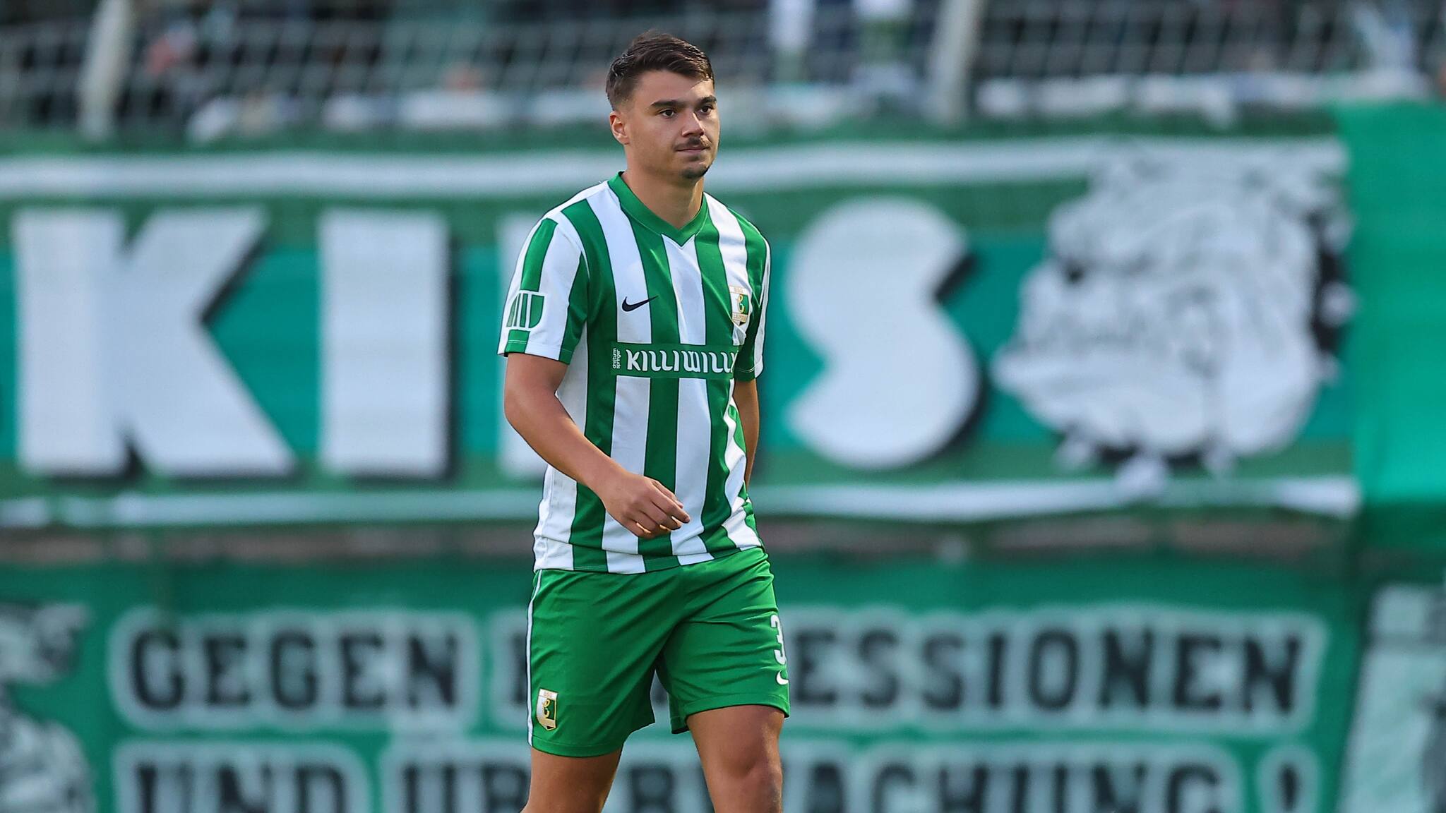 BSG Chemie Leipzig verliert auch gegen Rot-Weiß Erfurt und bleibt ...