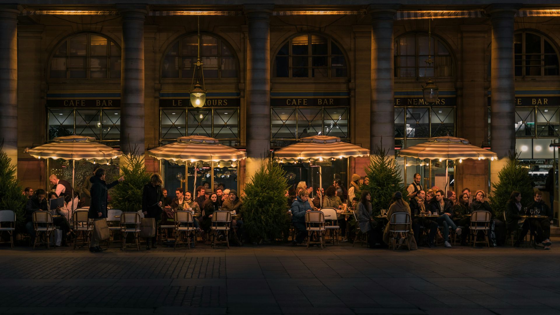 10 Signs You're In A Terrible Italian Restaurant & 10 Signs It's A ...