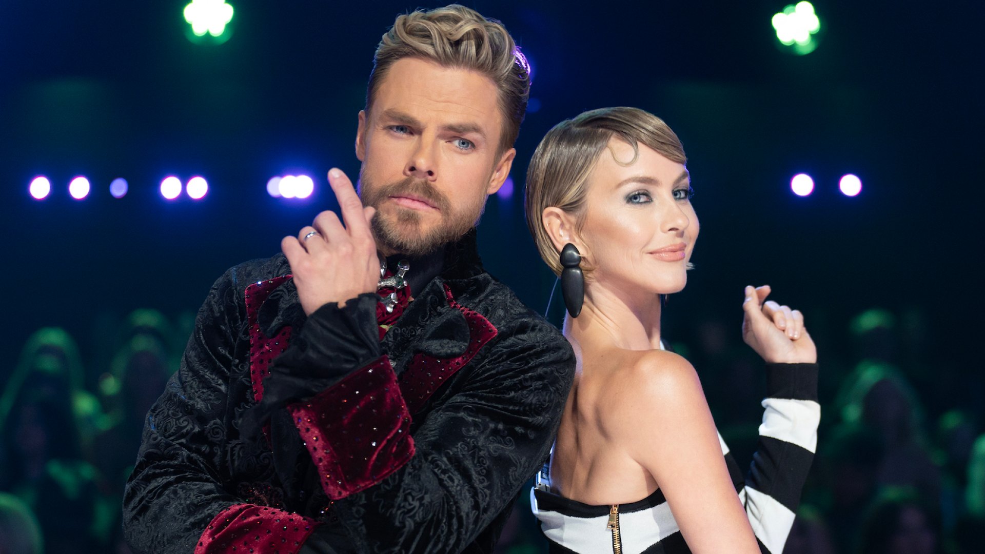 'DWTS' Stars Derek and Julianne Hough's Family Guide: Meet Parents, Sisters