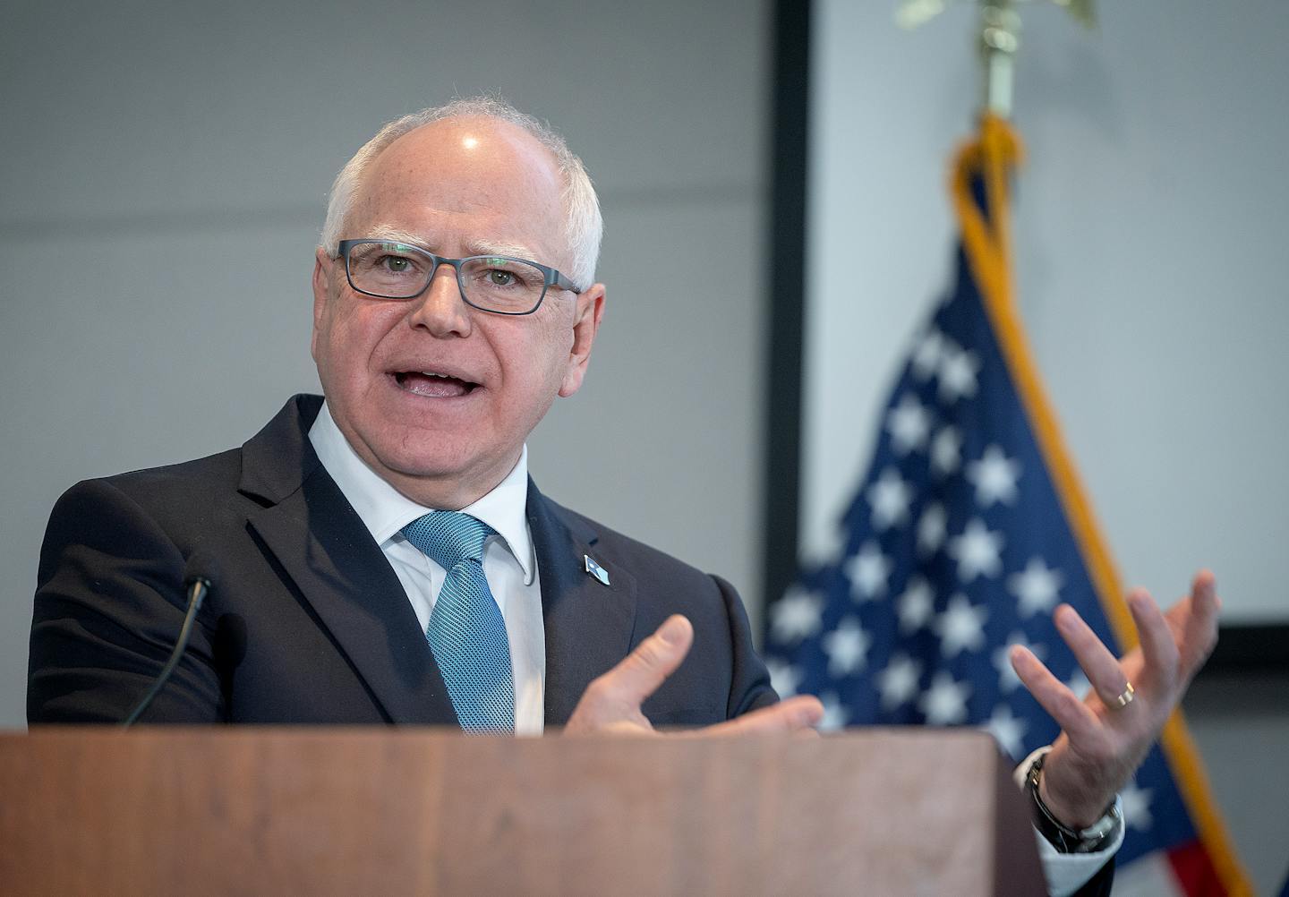 Walz has historic opportunity, faces challenges in bid for third term ...