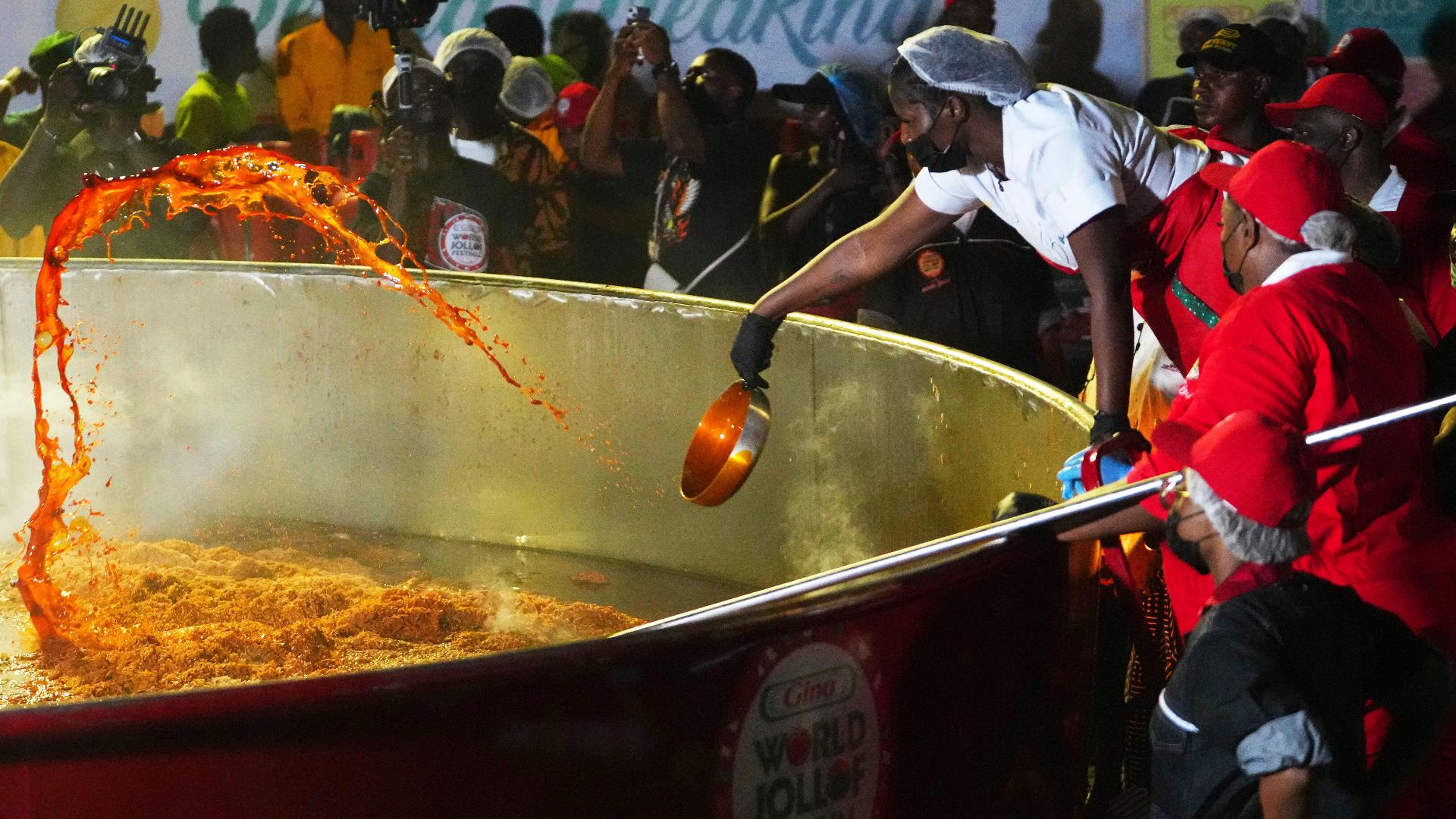 Nigerian chef breaks world record for largest jollof rice dish