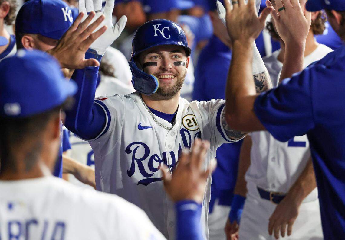 Royals' plan to platoon catchers Sal Perez & Carter Jensen is smart ...