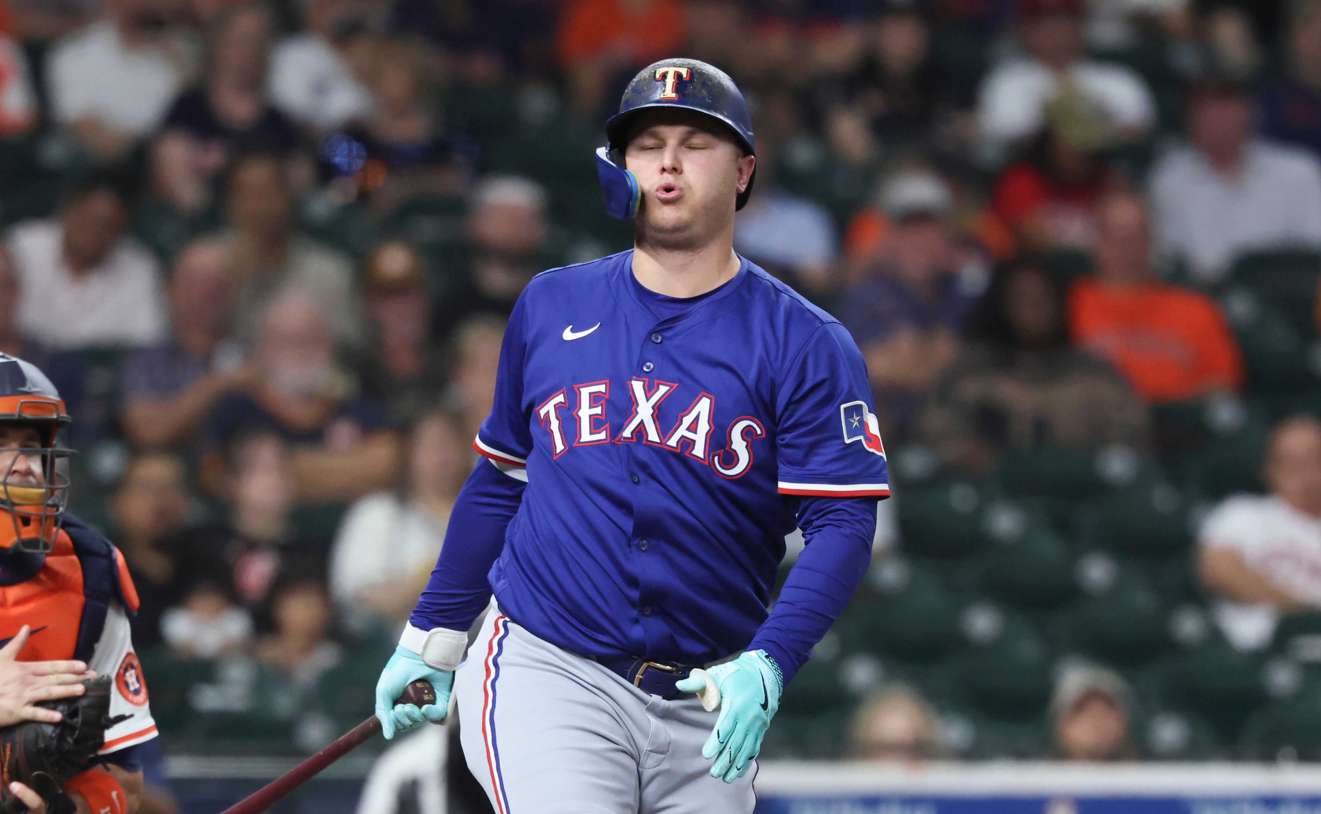 79-73 – Blue balling Rangers done in by Astros, Blubaugh