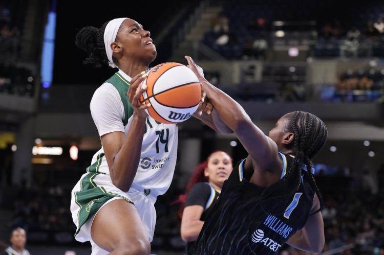 Basket-ball. Dominique Malonga décisive pour la victoire à Seattle en WNBA