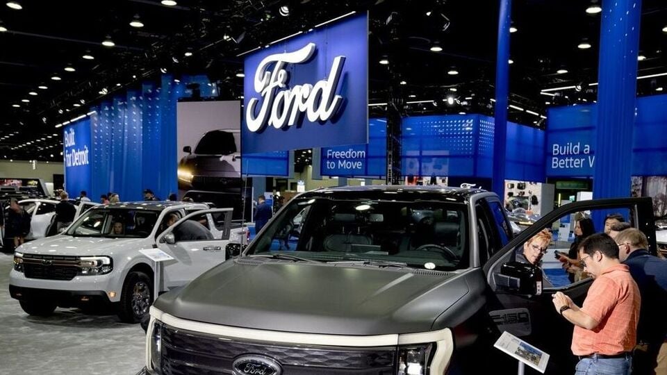 Ford layoffs: Automaker plans to slash nearly 1,000 jobs amid lower ...
