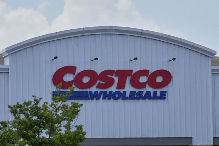Costco Recalls Prosecco Because Bottles Could Explode