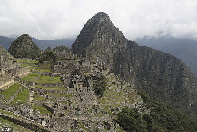 Tourists trapped near Machu Picchu as protests block train route to ...