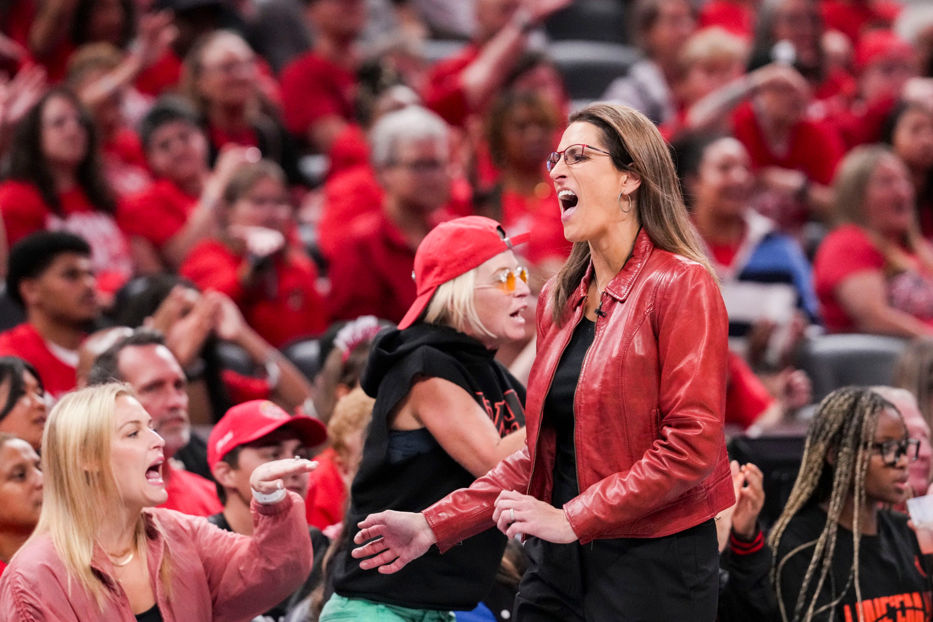 Trust in Stephanie White, confidence she inspires fuels Fever's ...