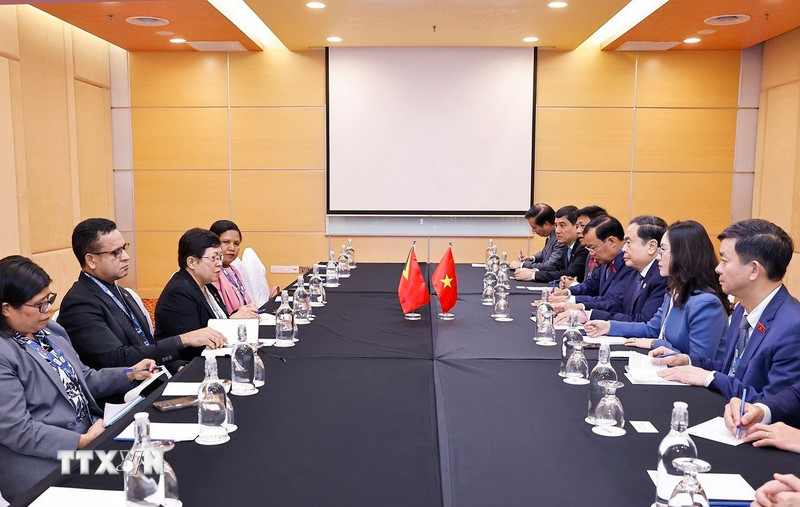 Chủ tịch Quốc hội hội kiến nhà lãnh đạo Campuchia và Timor Leste